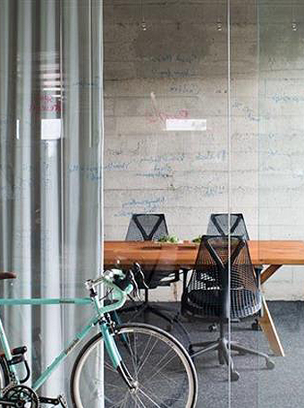 Office Space & Meeting Rooms: Startup Real Estate for Entrepreneurs ...